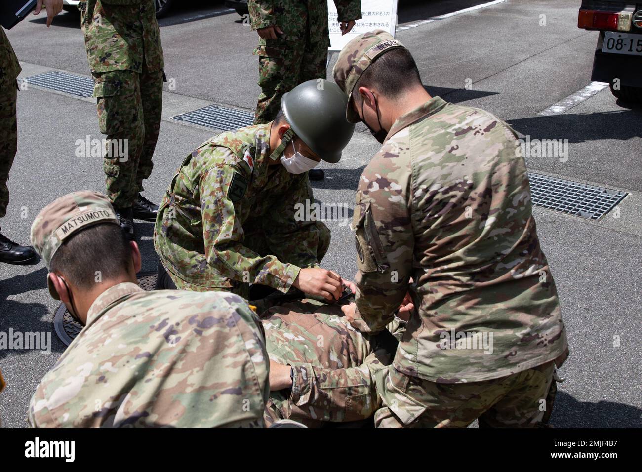U.S. Army Soldiers from the 1984th U.S. Army Field Hospital and members ...
