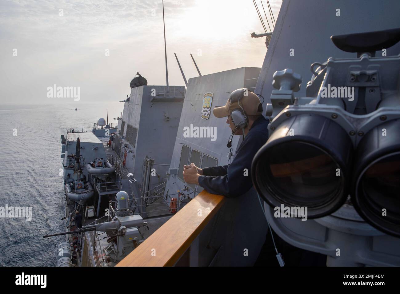 220828-N-EH998-1028 GULF OF ADEN (Aug. 28, 2022) Personnel Specialist ...