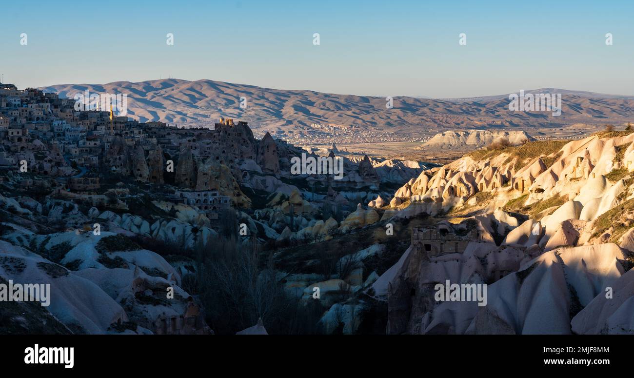 The dove valley Stock Photo - Alamy