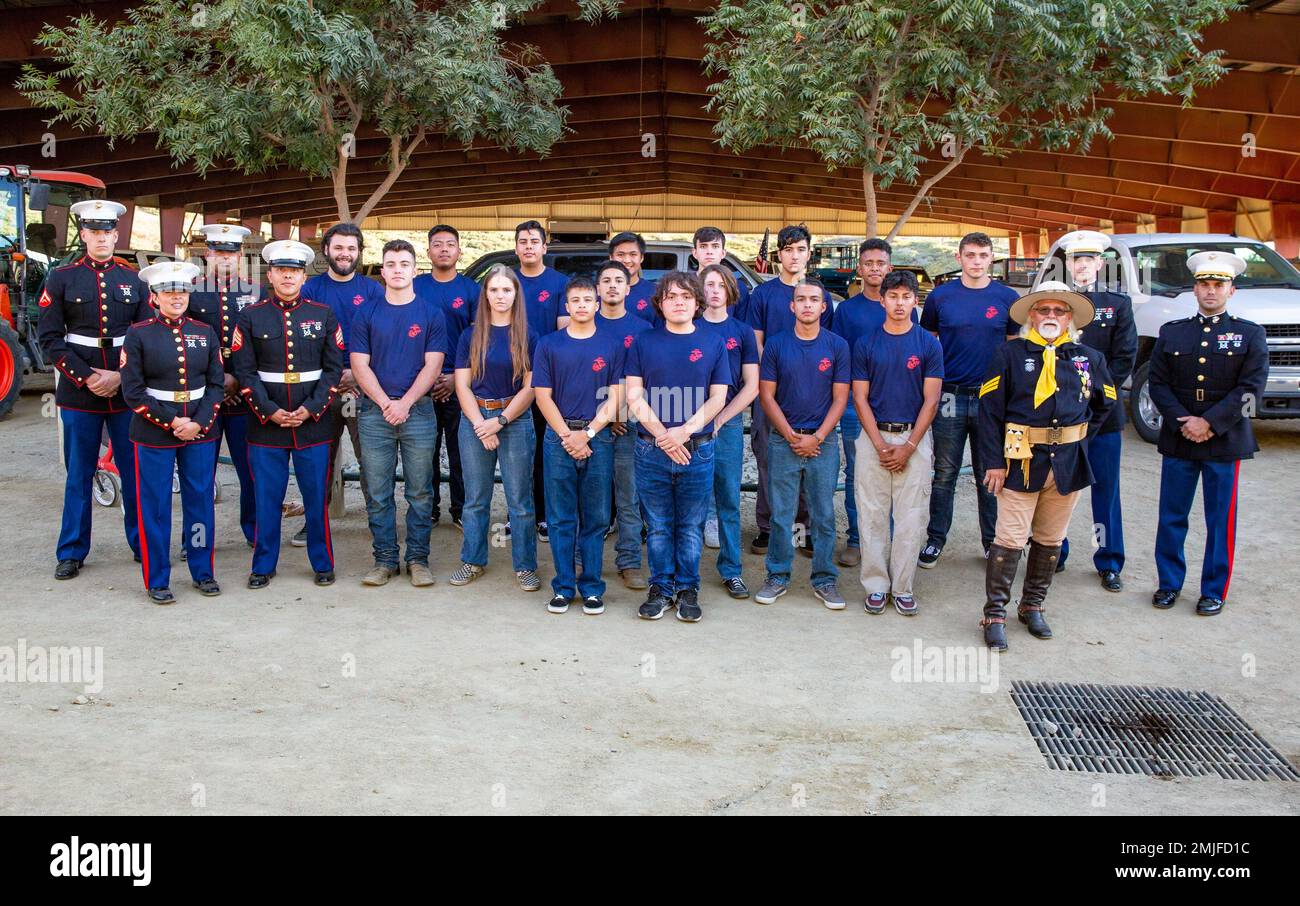 Future Marines in the delayed entry program with Recruiting Sub Station ...
