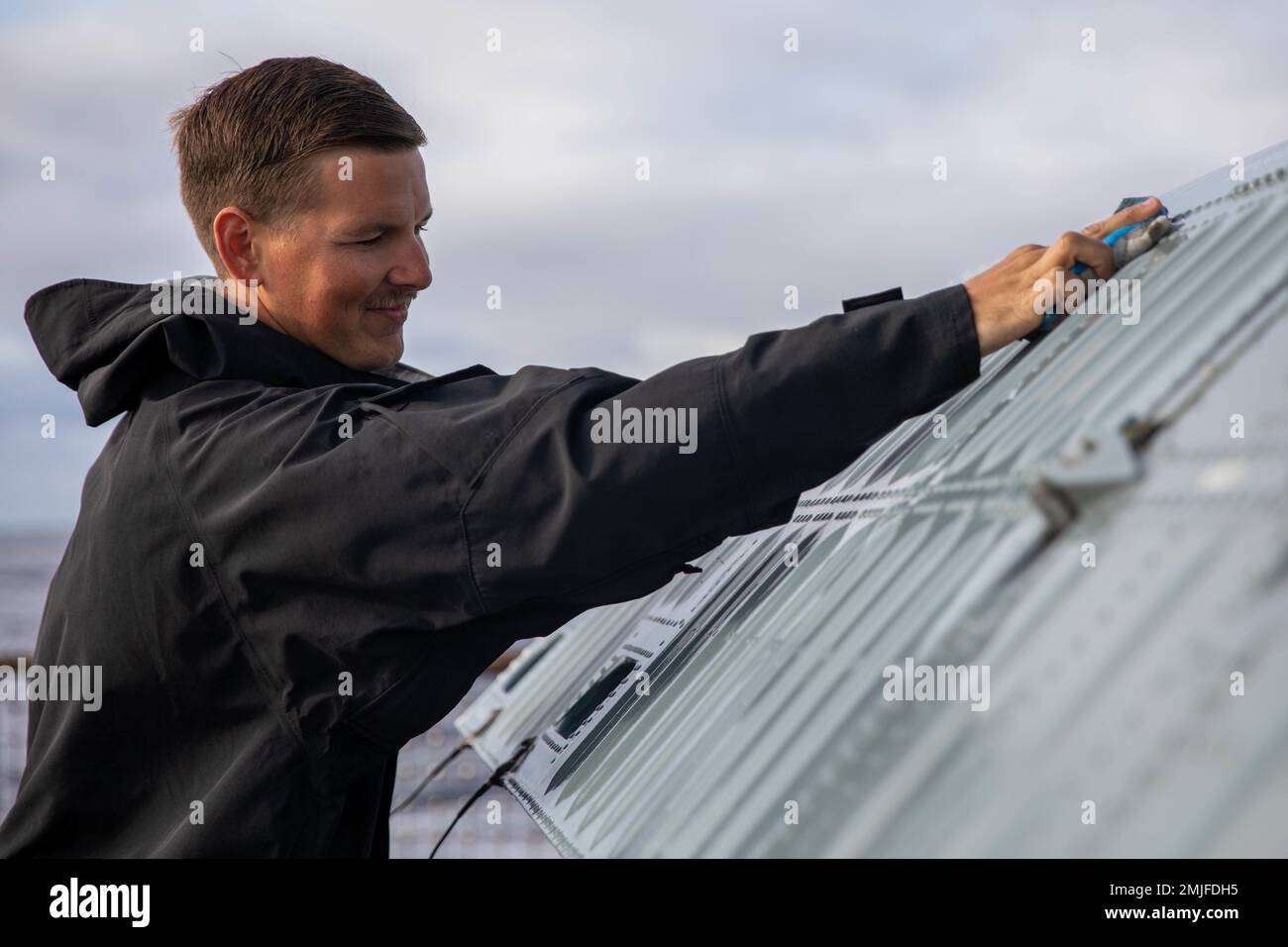 220828-N-QI593-1042 ATLANTIC OCEAN (Aug. 28, 2022) Aviation Machinist’s ...