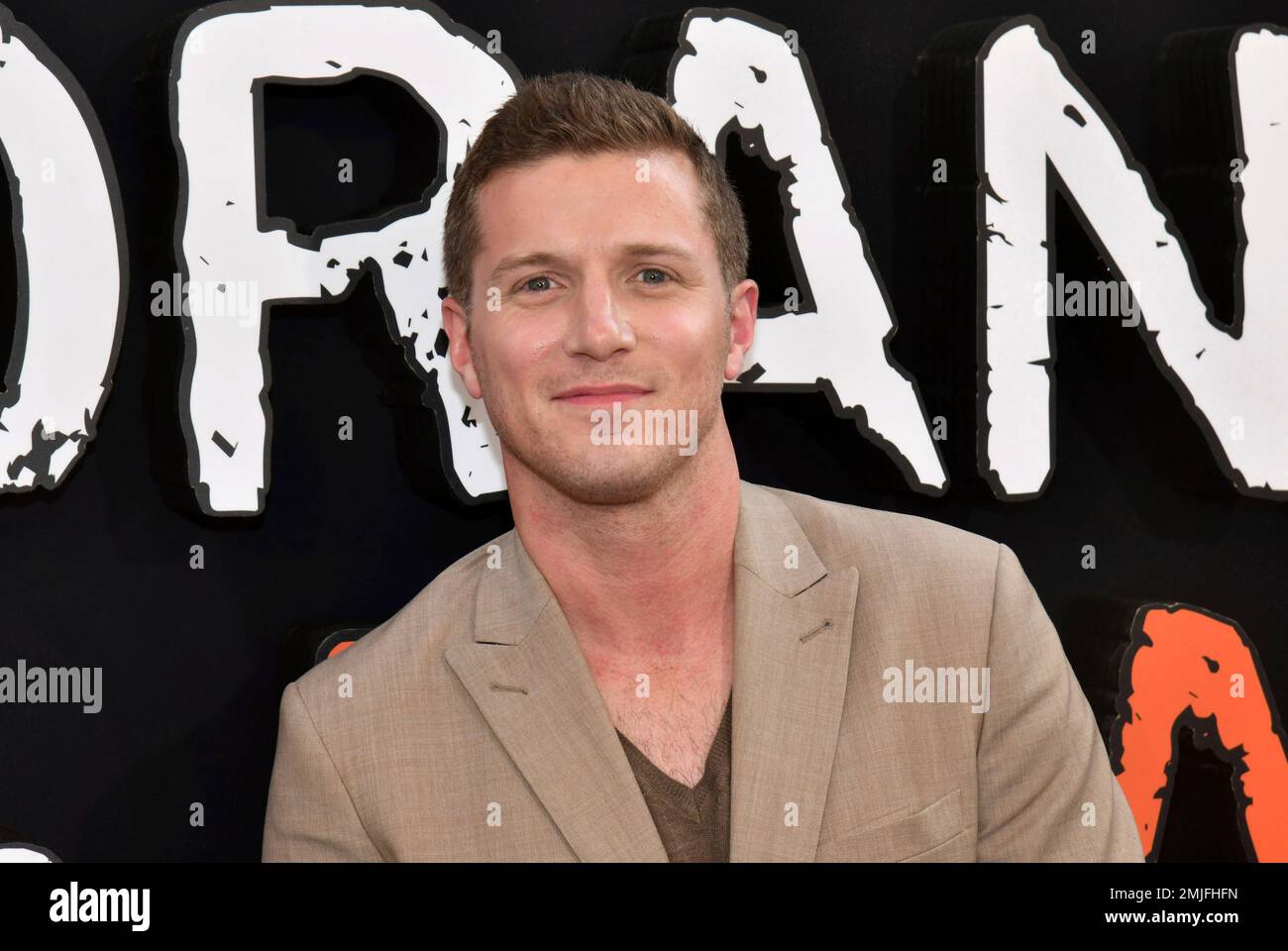Nick Dillenburg attends the final season premiere of Netflix's "Orange ...