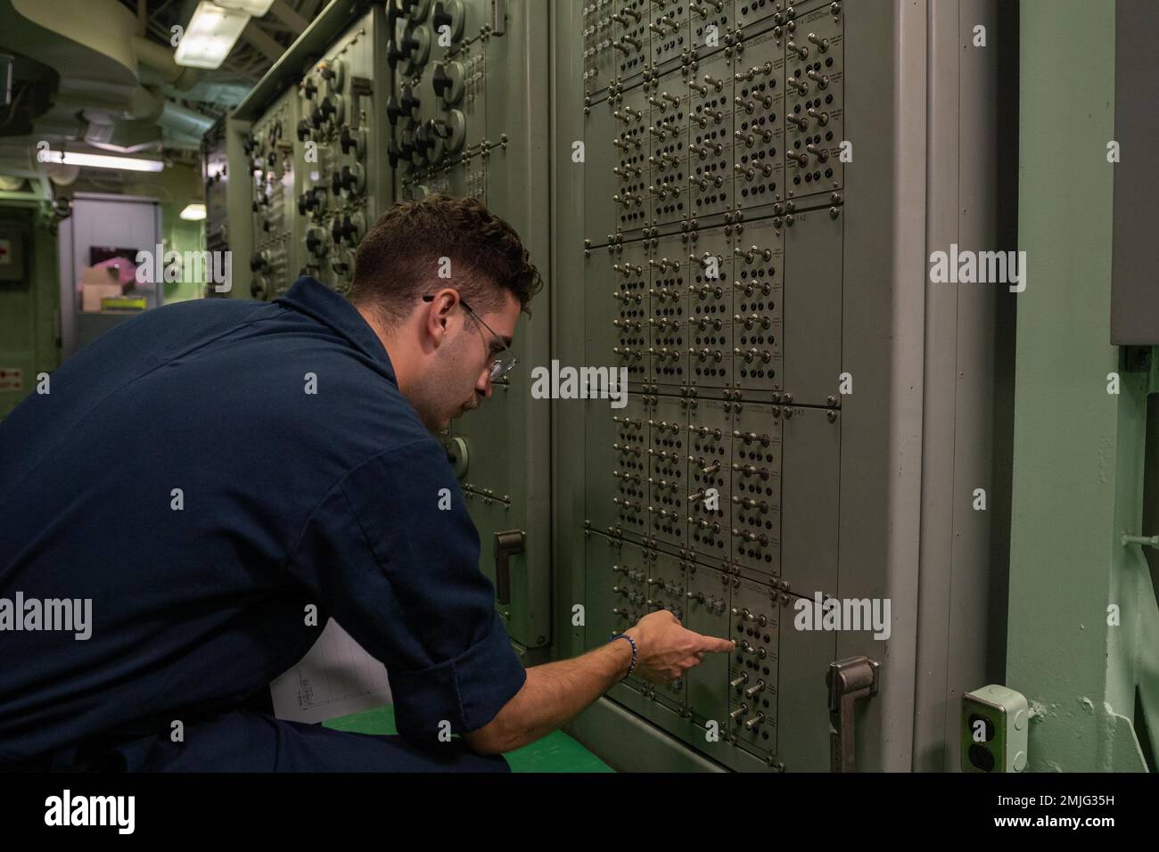 East China Sea (Aug. 29, 2022) Interior Communications Specialist 3rd ...