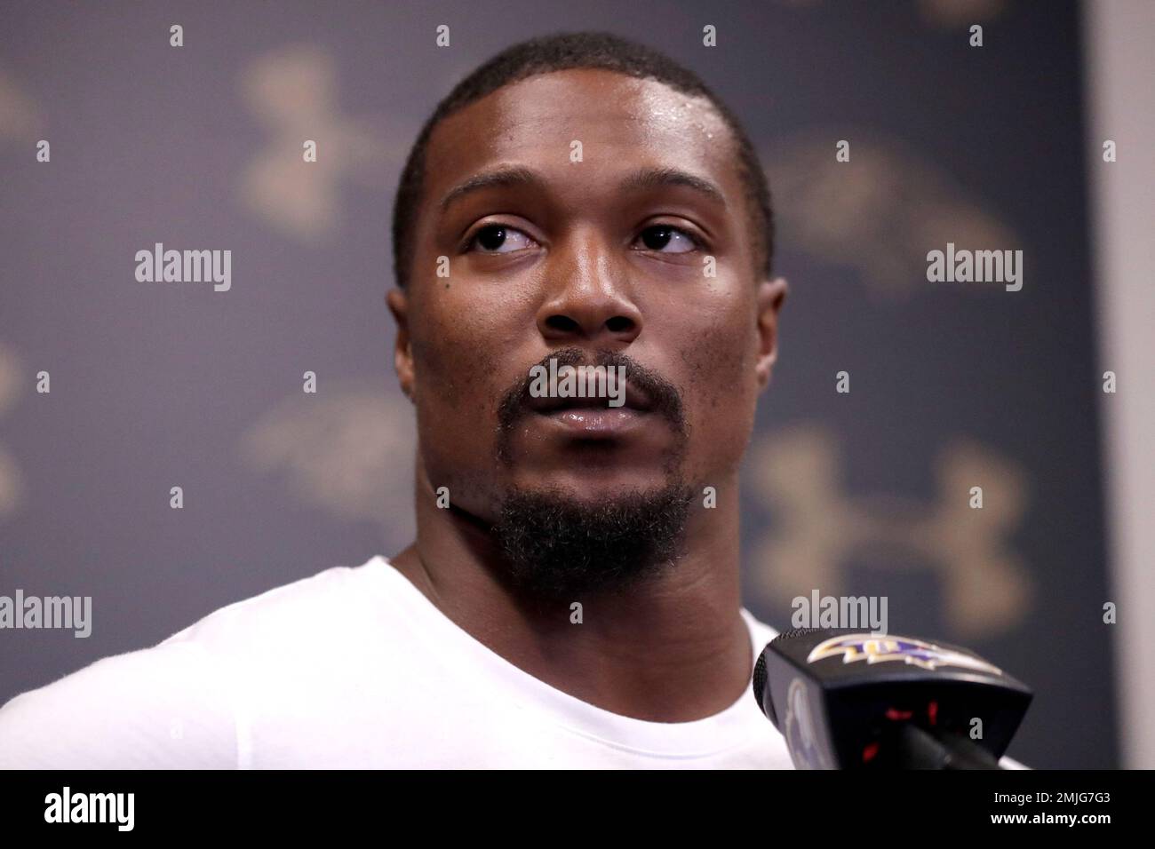 Baltimore Ravens strong safety Tony Jefferson talks to reporters during ...