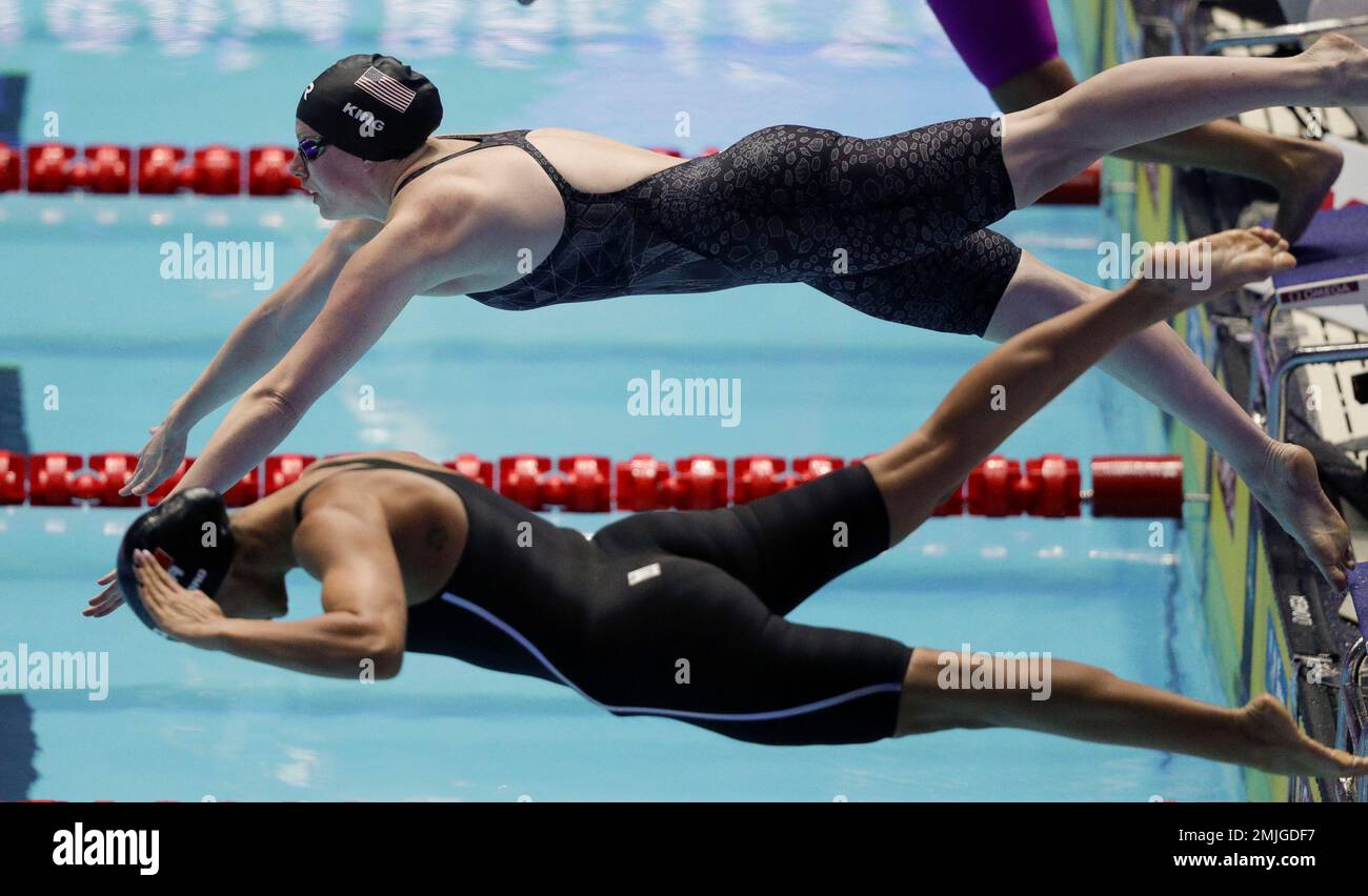 United States' Lilly King starts in the women's 100m breaststroke final ...
