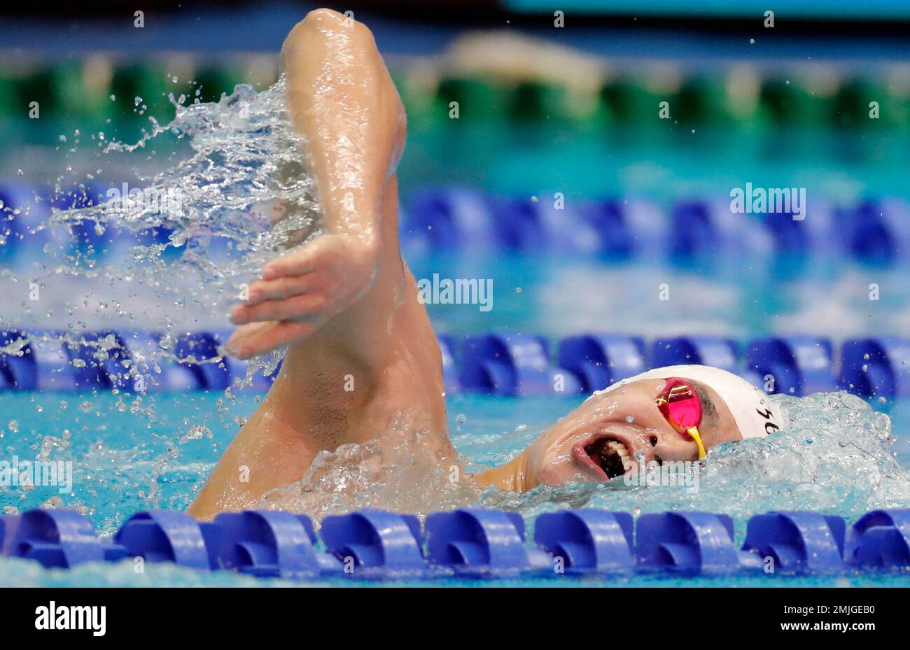 China's Sun Yang swims in his heat of the men's 800m freestyle at the ...