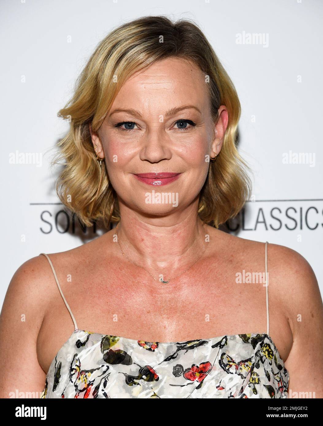 Actress Samantha Mathis attends a special screening of "David Crosby ...