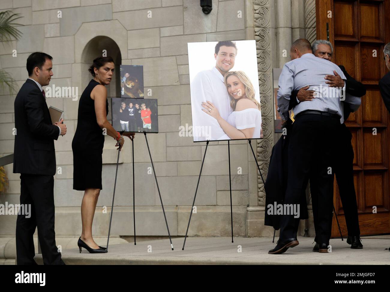 Debbie Hetman, left, mother of Los Angeles Angels pitcher Tyler Skaggs ...