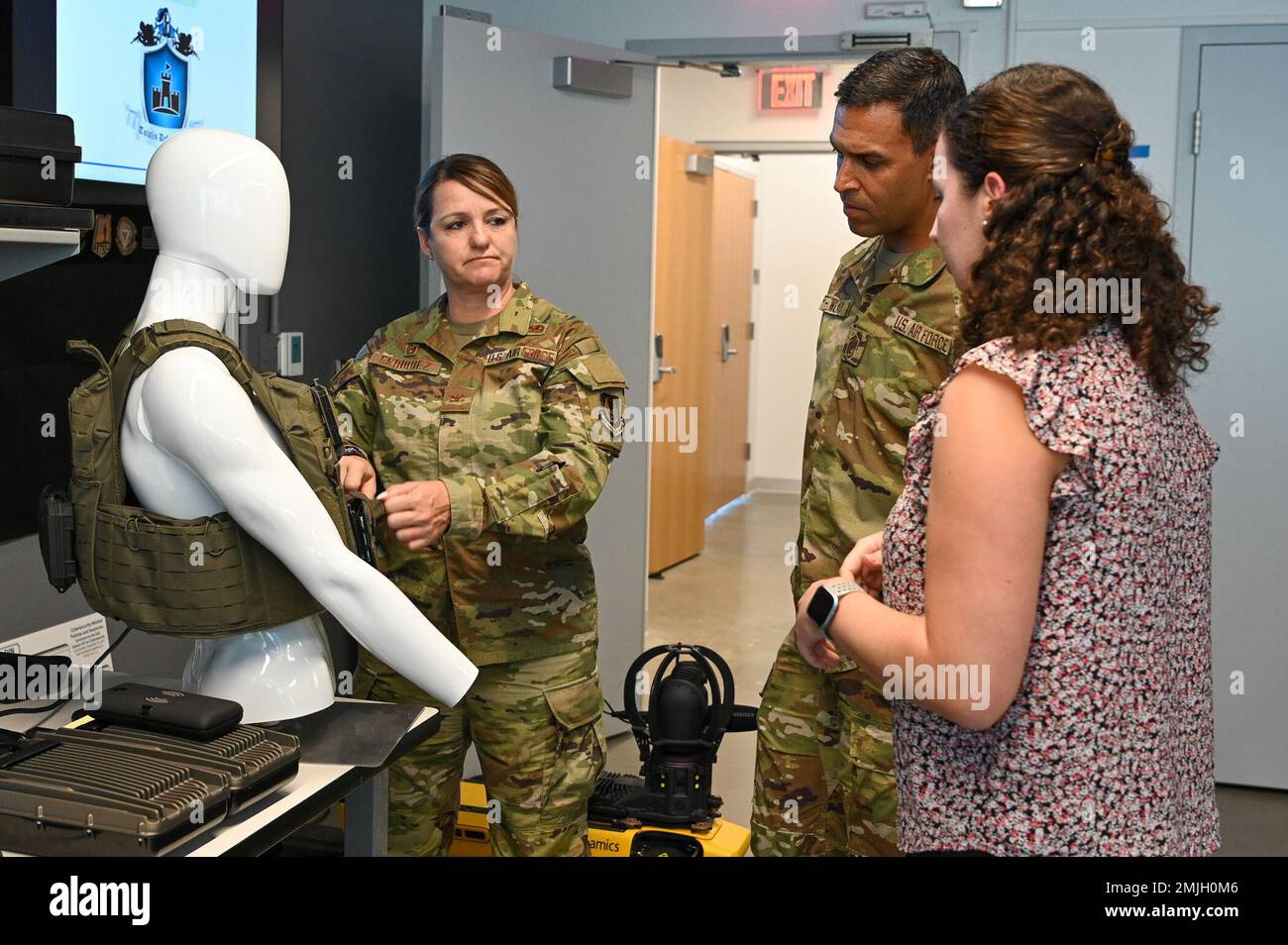 Systems integration lab at the northeastern university innovatio hi-res ...