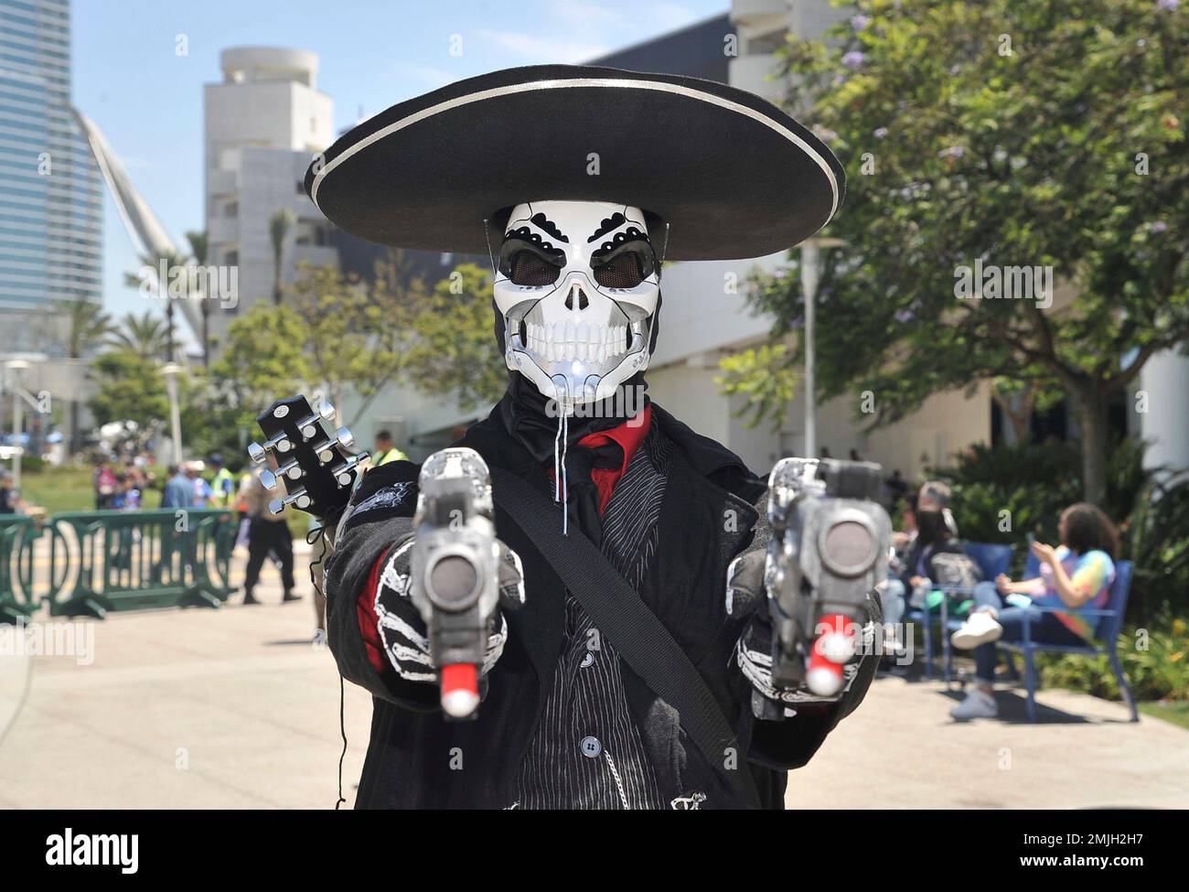 Angel Castillo, of Temecula, Calif., dressed as Reaper from "Overwatch ...