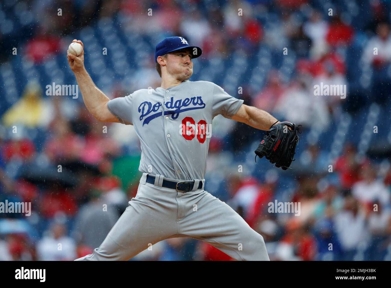Los Angeles Dodgers' Ross Stripling pitches during the third inning of ...