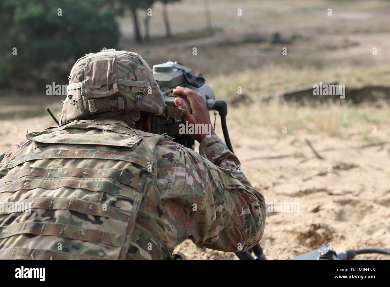 U.S. Army soldiers, assigned to the 3rd Armored Brigade Combat Team ...