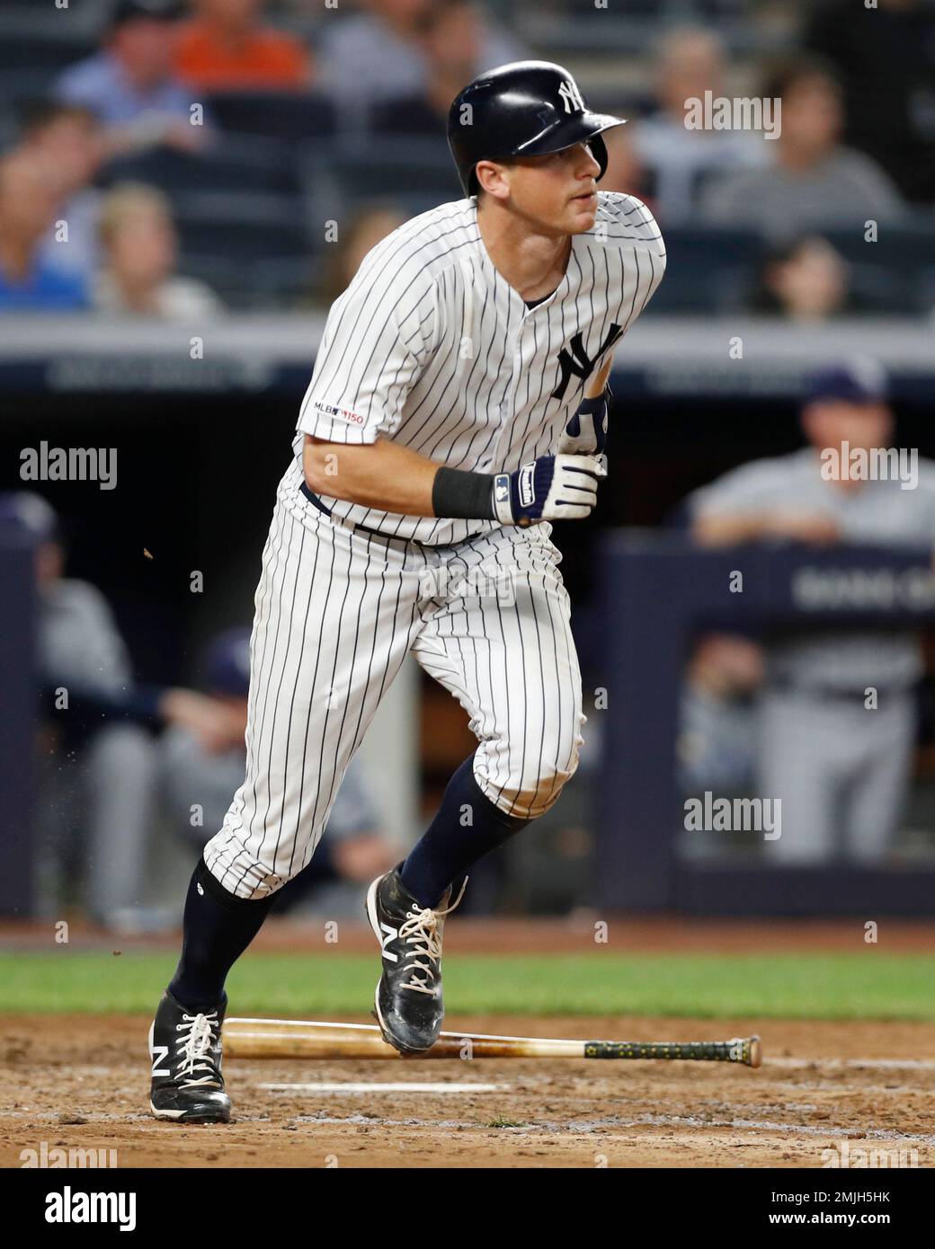 New York Yankees' second baseman DJ LeMahieu runs on a hit in a ...