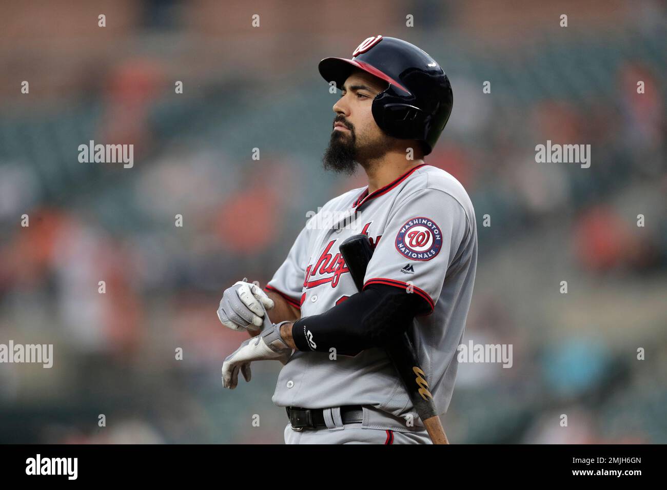 Washington Nationals' Anthony Rendon looks on before batting against ...