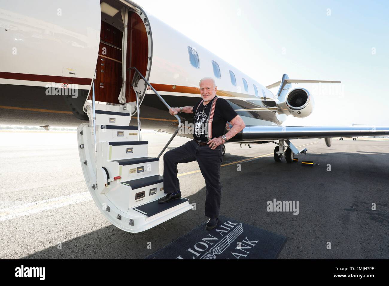 IMAGE DISTRIBUTED FOR FLEXJET - Dr. Edwin "Buzz" Aldrin, one of the ...
