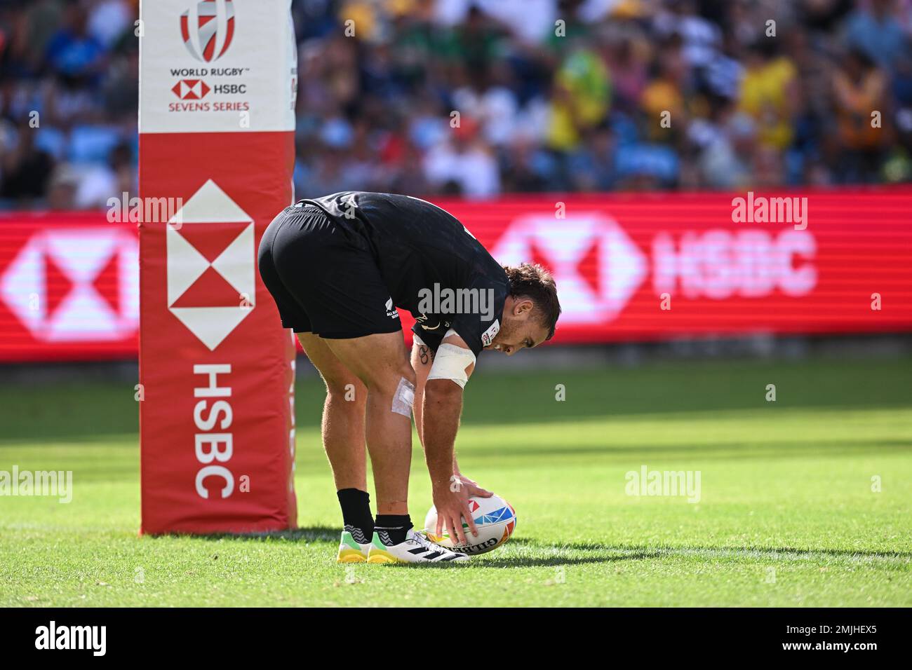 Jo Webber of New Zealand scores a try during the HSBC Sydney Sevens men ...