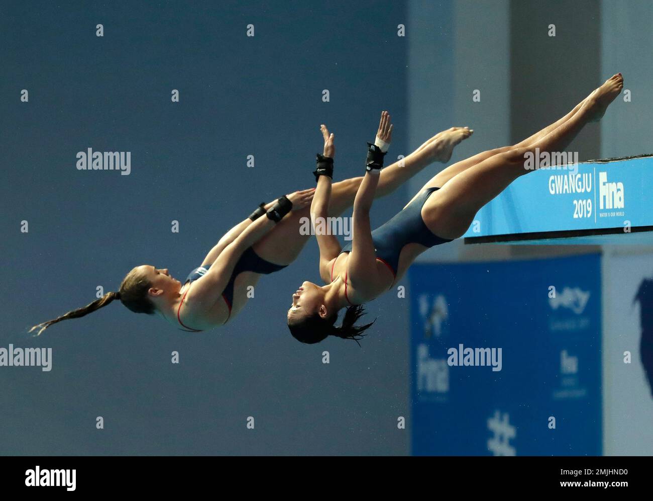 Lois Toulson and Eden Cheng of Great Britain compete during the women's ...