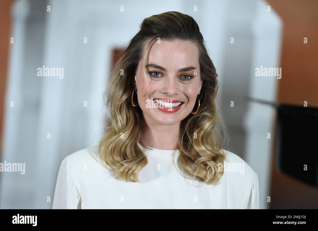 Margot Robbie attends the photo call for "Once Upon a Time in Hollywood ...