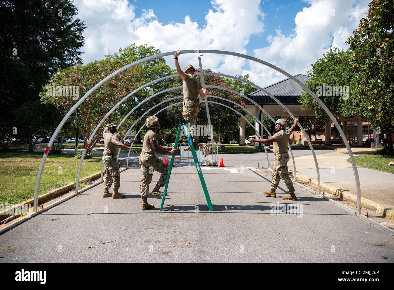 U.S. Army Soldiers from McDonald Army Health Center dismantle the steel ...