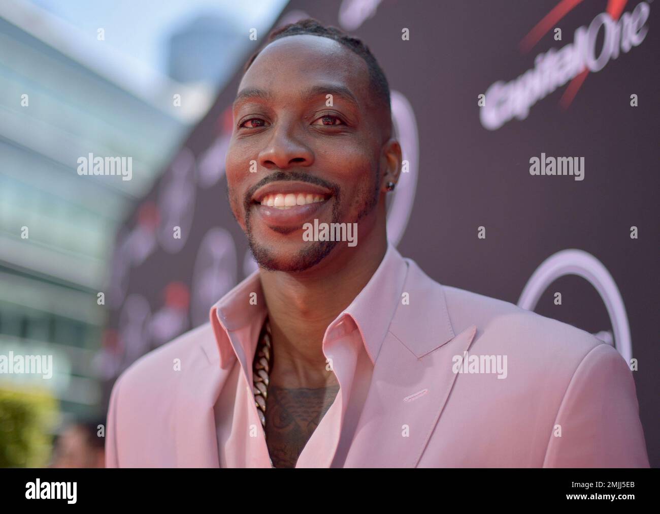 NBA player Dwight Howard, of the Memphis Grizzlies, arrives at the ESPY ...