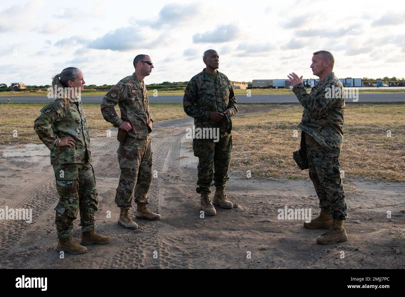 Manda bay kenya africa hi-res stock photography and images - Alamy
