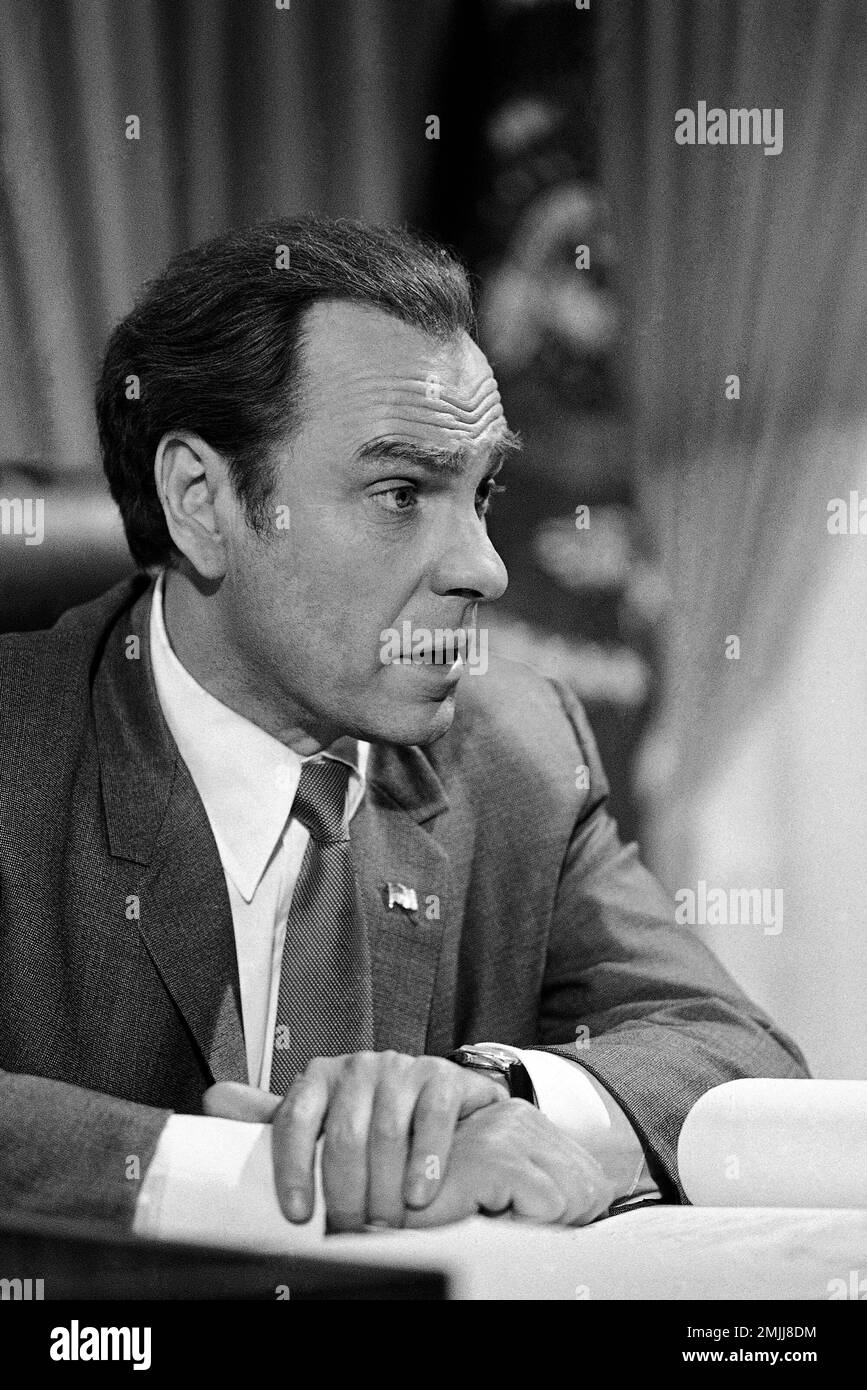 FILE - In this Dec. 8, 1978, file photo, actor Rip Torn plays Richard ...
