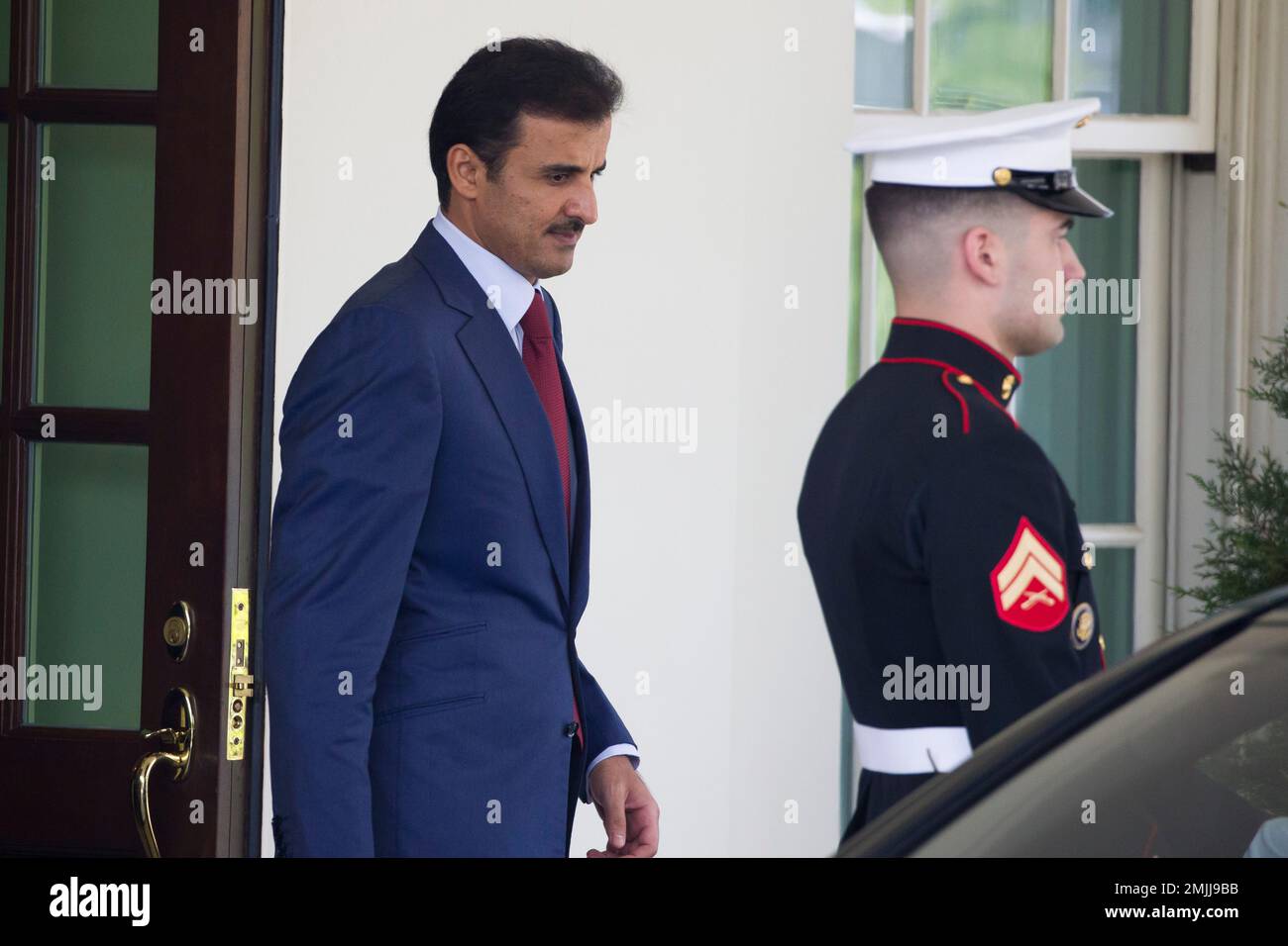 Qatar's Emir Sheikh Tamim bin Hamad Al Thani departs the White House ...