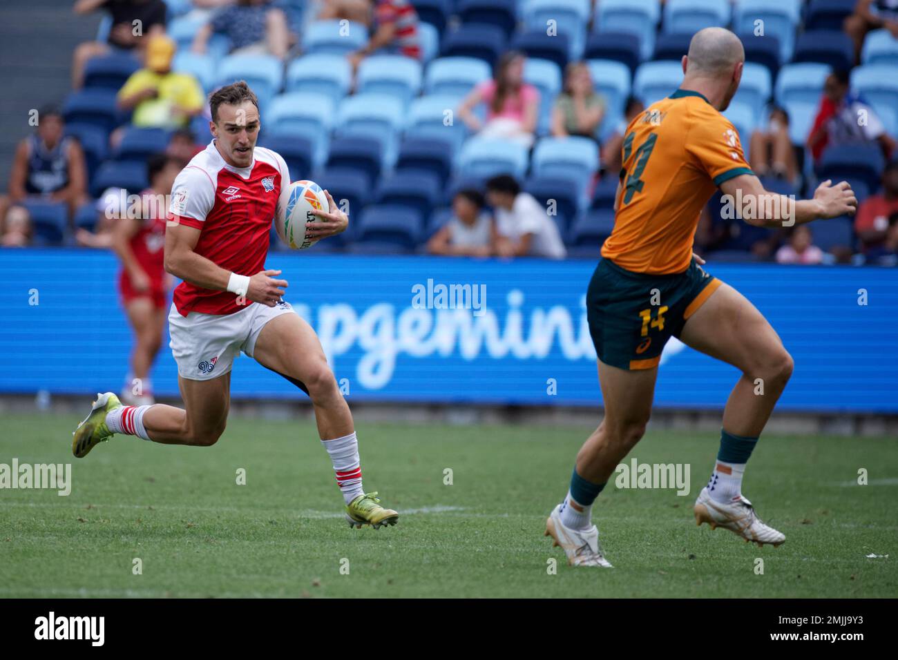 Tom Emery of Great Britain runs with the ball during the 2023 Sydney ...