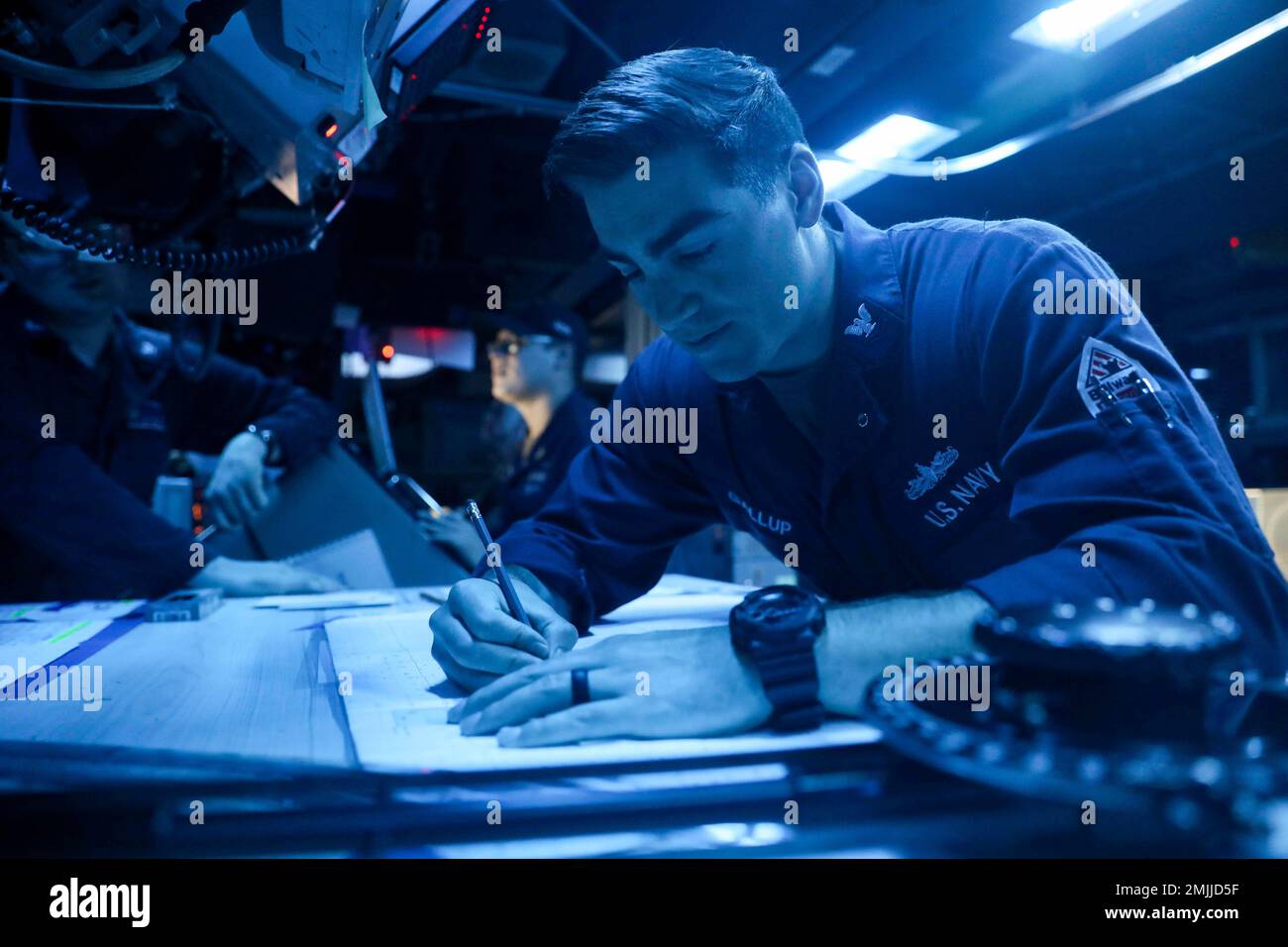 PHILIPPINE SEA (Aug. 30, 2022) – Operations Specialist 2nd Class Cory ...