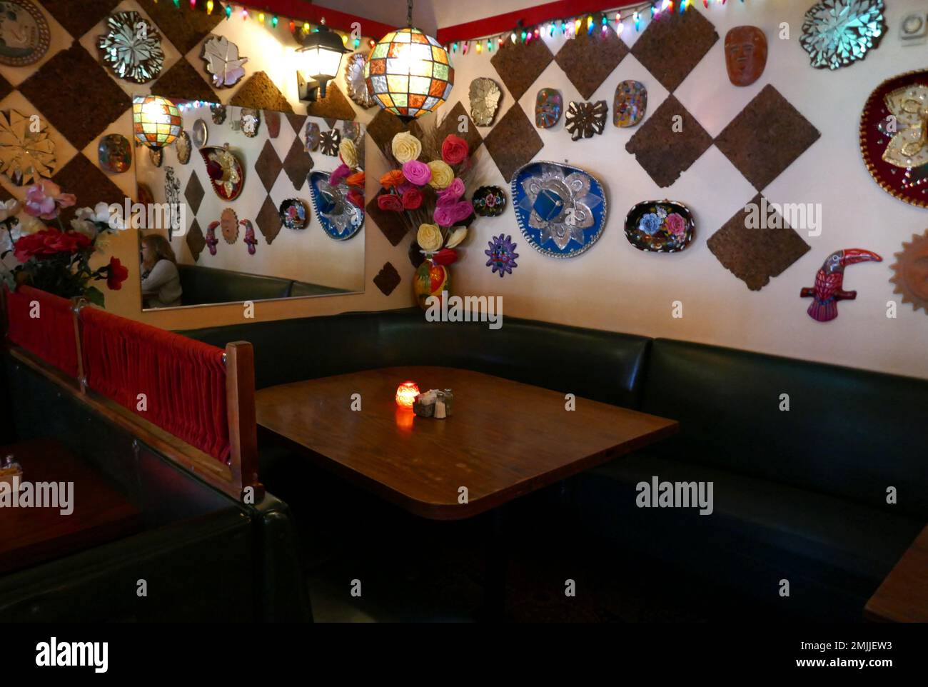 Sharon tates booth hi-res stock photography and images - Alamy