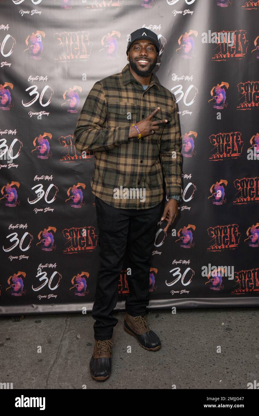 Shomari love hi-res stock photography and images - Alamy