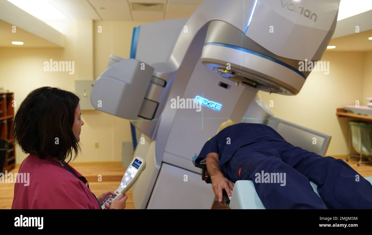 Medical dosimetrist hi-res stock photography and images - Alamy