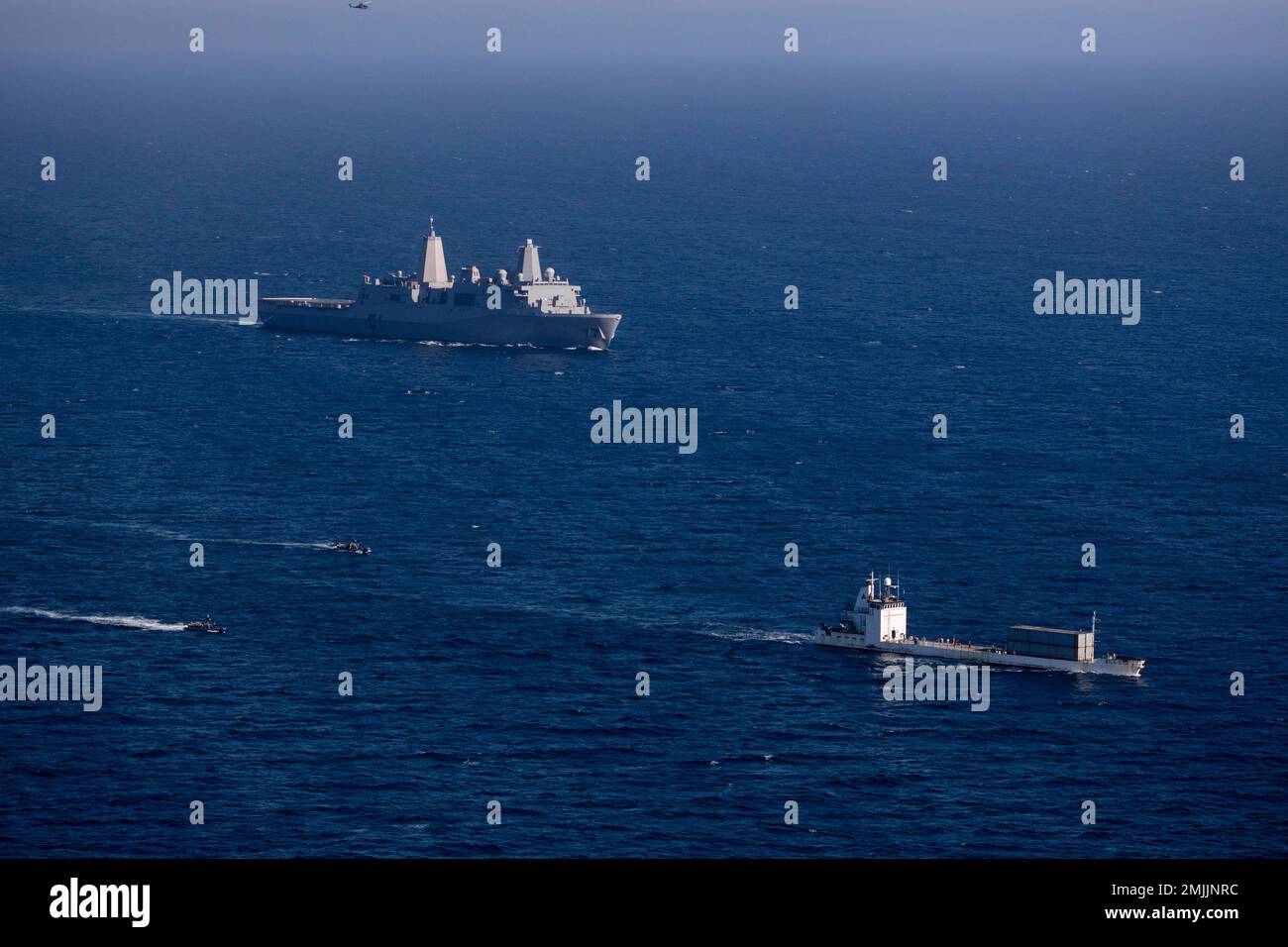 PACIFIC OCEAN (Aug. 30, 2022) – U.S. Marines with the 13th Marine ...