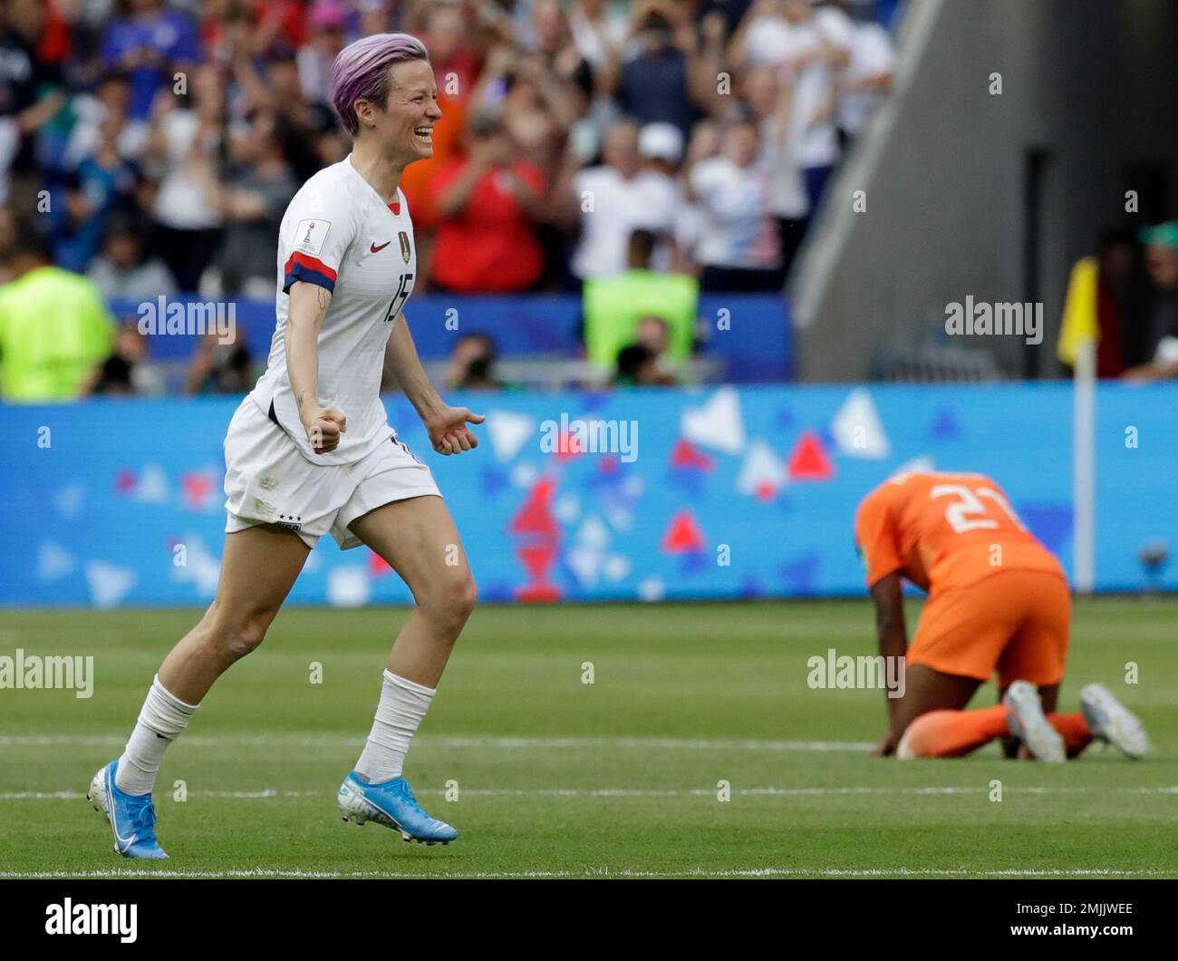 United States' Megan Rapinoe celebrates after winning the Women's World ...