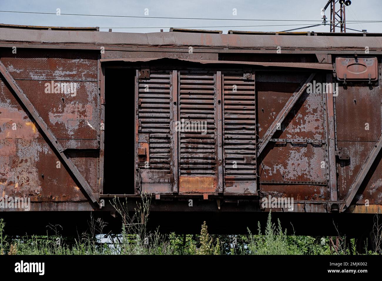 Freight train engine on rails hi-res stock photography and images - Alamy