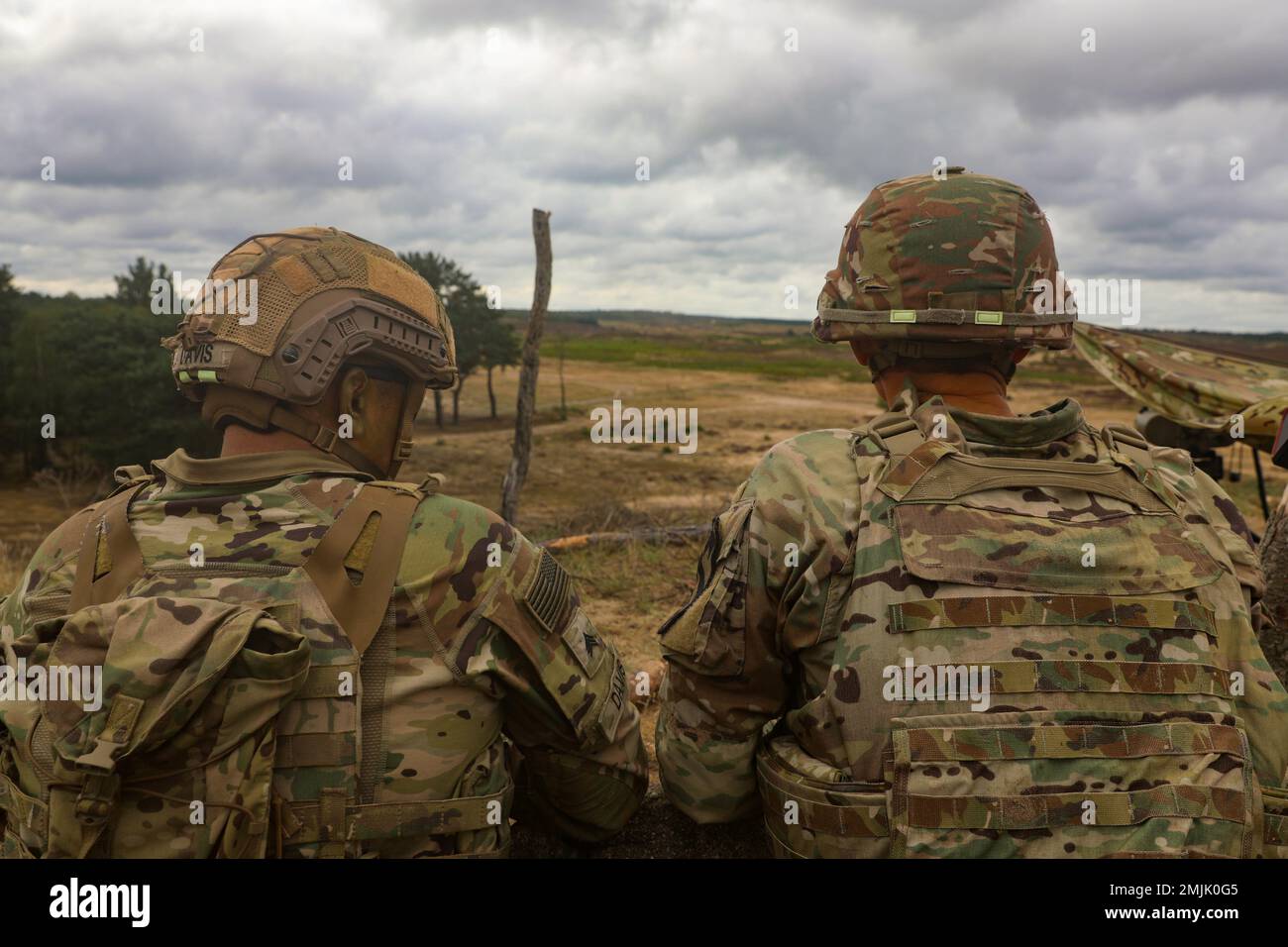 U.S. Army soldiers, assigned to the 3rd Armored Brigade Combat Team ...