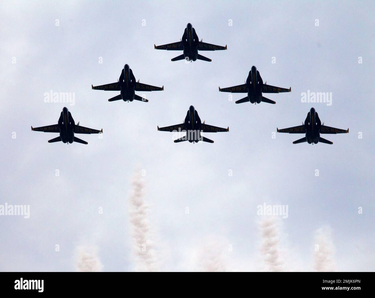 U.S. Army planes fly over Washington during an Independence Day ...