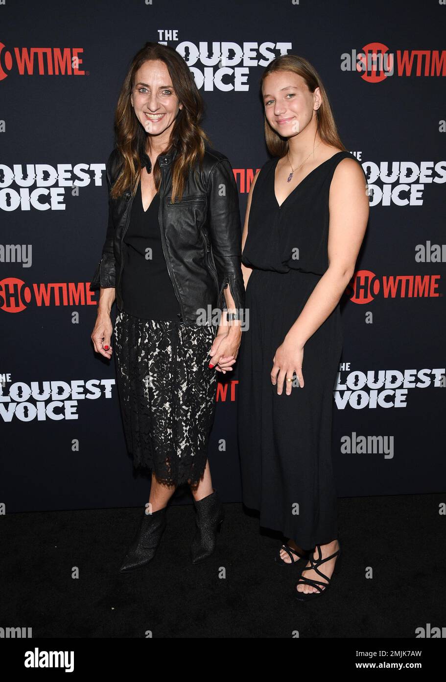 Showtime president of entertainment Jana Winograde and daughter attend ...