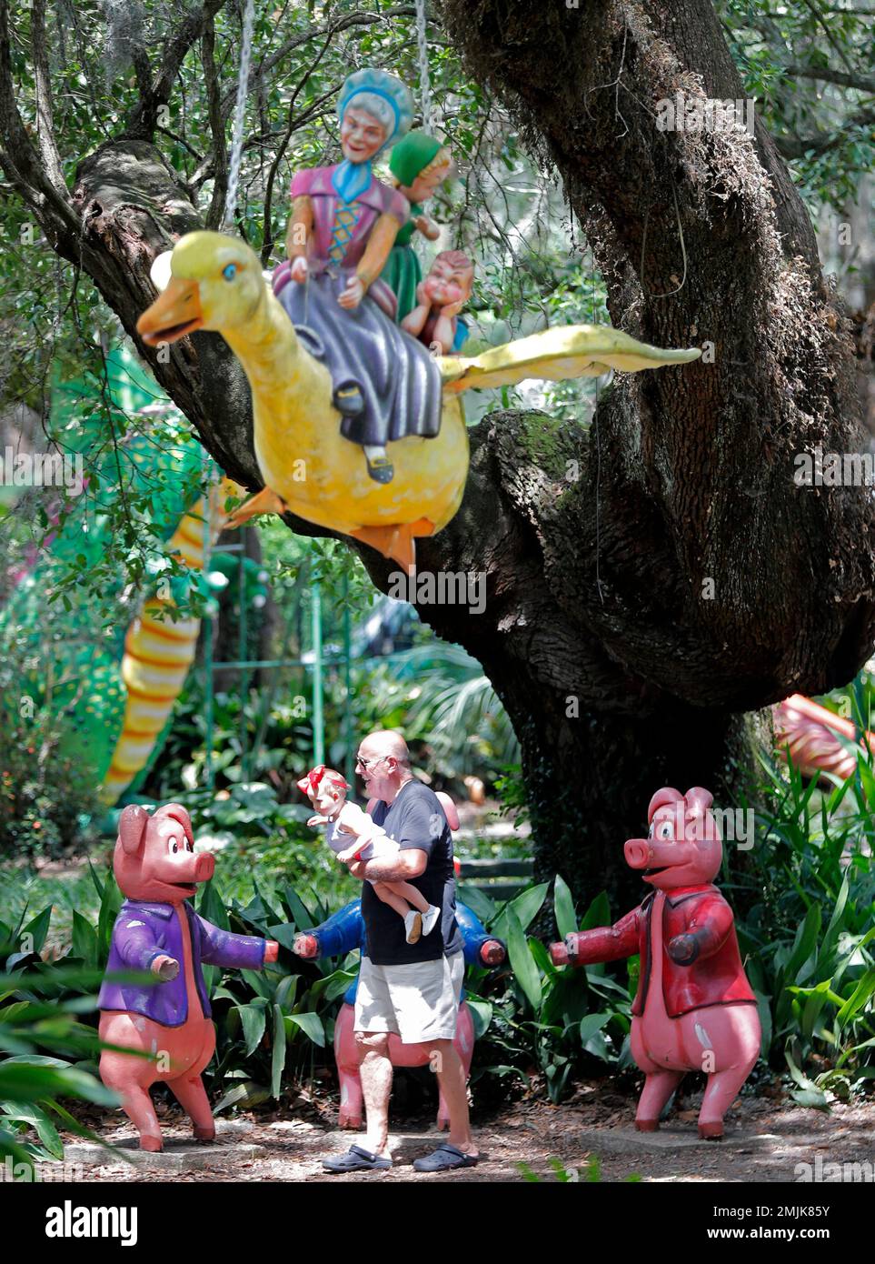 Pat Maginnis plays with his great granddaughter Adalynn Maginnis at ...