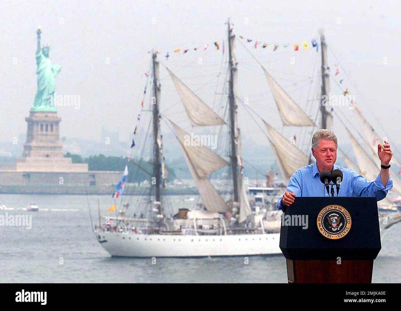 FILE - In this July 4, 2000 file photo, President Clinton speaks on the ...