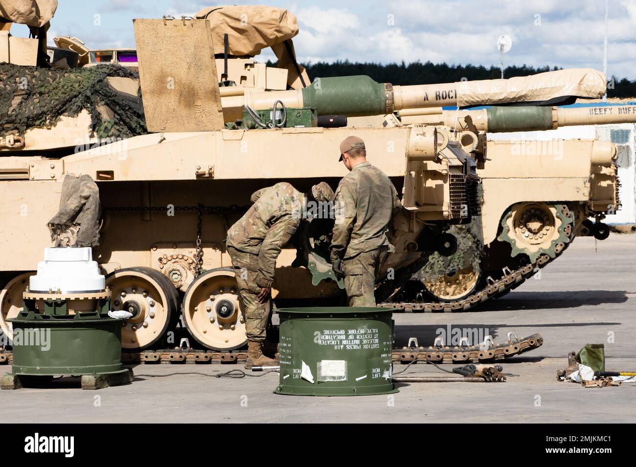 U.S. Soldiers assigned to 1st Battalion, 68th Armor Regiment, 3rd Armored Brigade Combat Team ...
