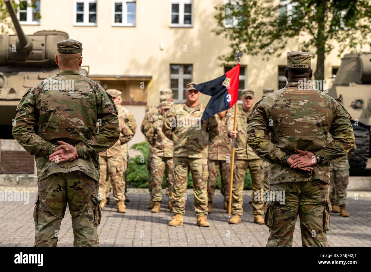 U.S. Soldiers with Brigade Headquarters and Headquarters Company, 588th ...