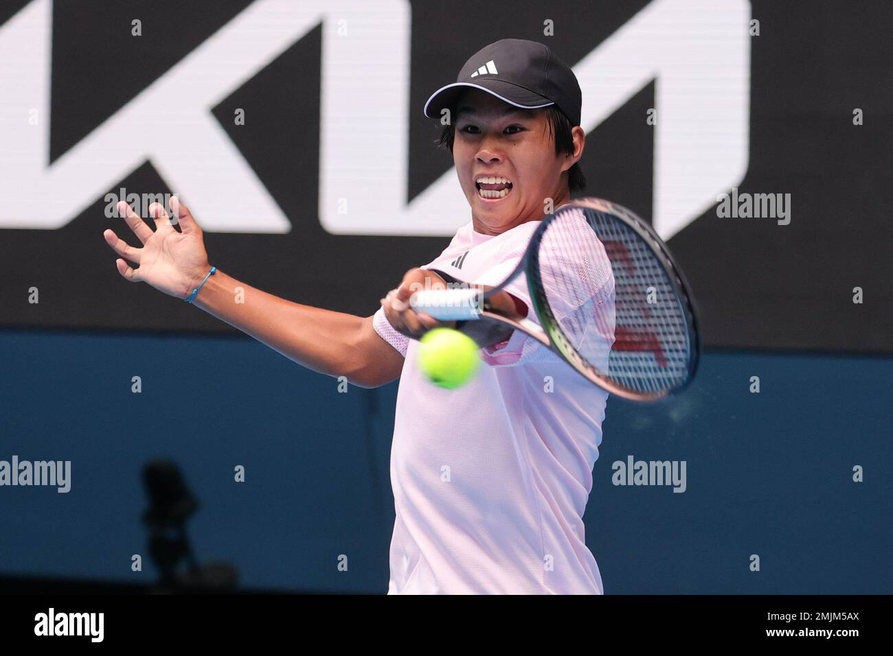 Learner tien hi-res stock photography and images - Alamy