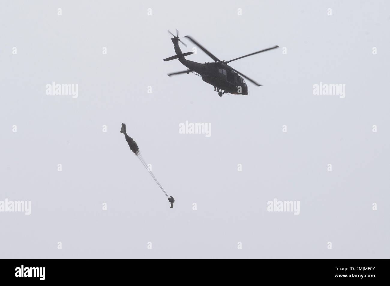 An Air Force tactical air control party (TACP) specialist assigned to ...