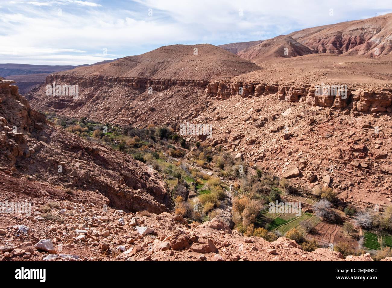 Village loop drive hi-res stock photography and images - Alamy