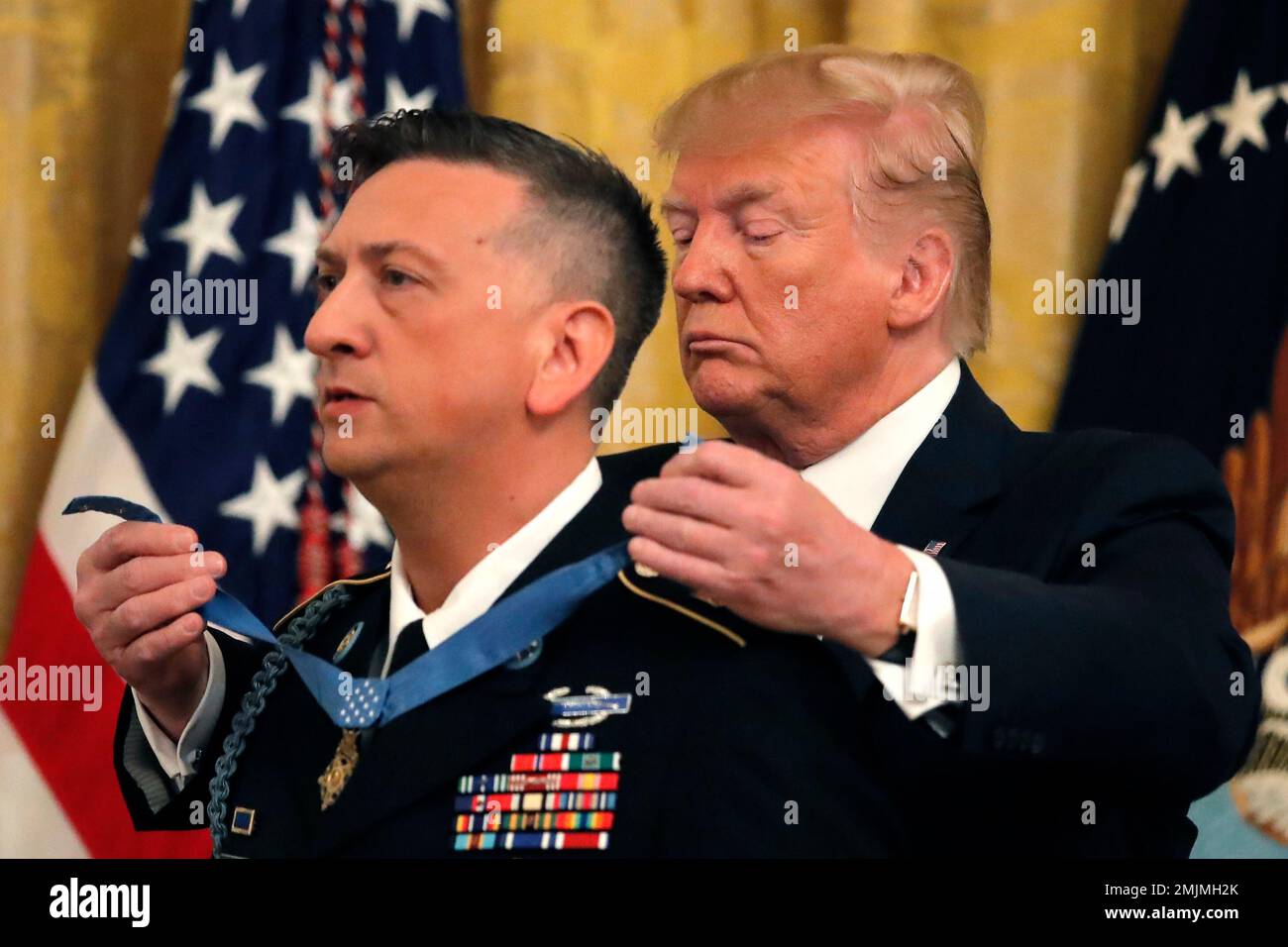 President Donald Trump awards Army Staff Sgt. David Bellavia the Medal ...