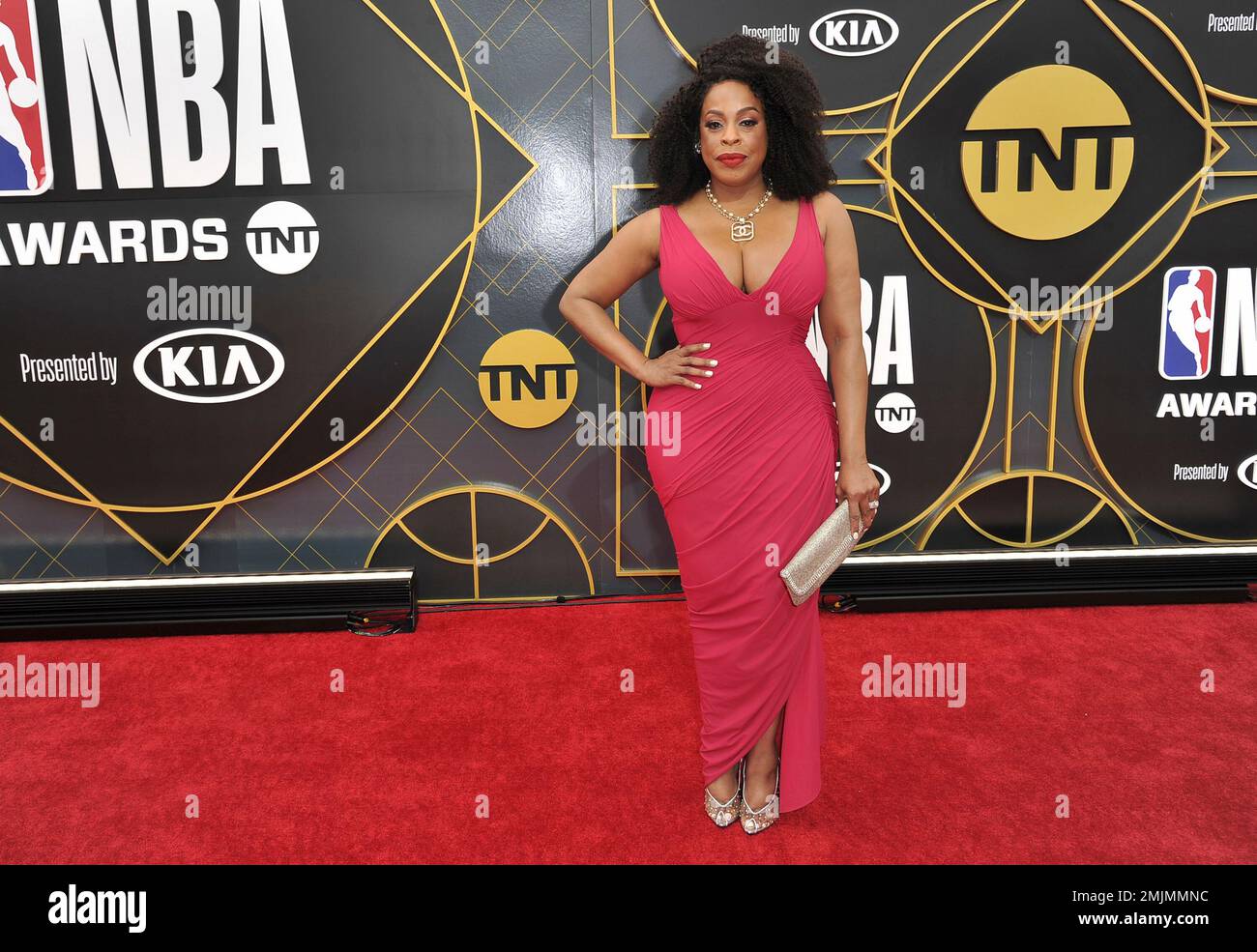 Niecy Nash arrives at the NBA Awards on Monday, June 24, 2019, at the ...