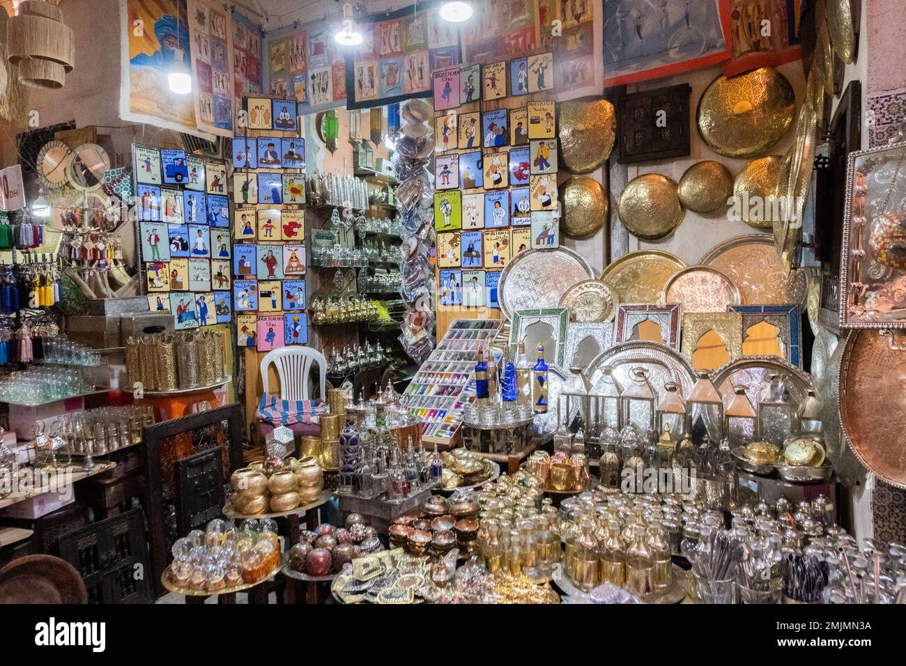Typical market in Morocco. Perfumes, spices and local crafts Stock ...