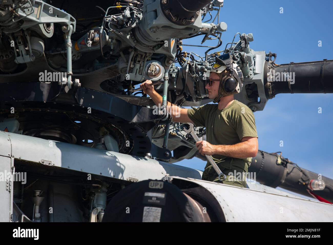 U.S. Marine Corps Sgt. Garrett Henning, CH-53E Super Stallion mechanic ...