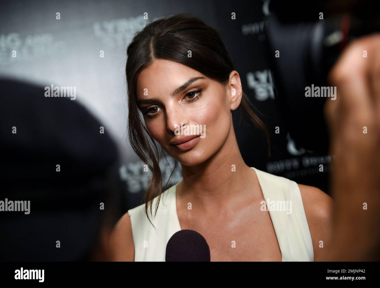 Actress and model Emily Ratajkowski attends a special screening of ...